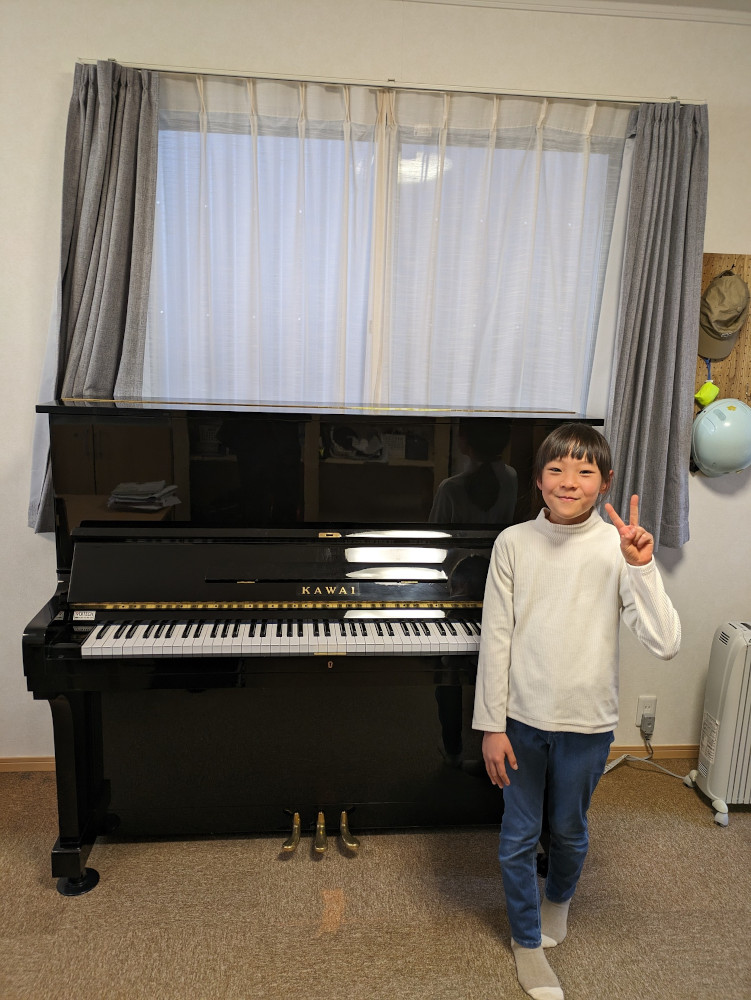 にこにこ納品 カワイ KU-3 – ピアノのVOITECH